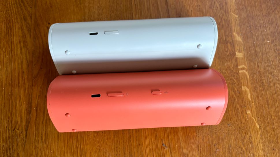 Sonos Roam 2 vs Roam 1: is Sonos' new portable speaker better than the ...