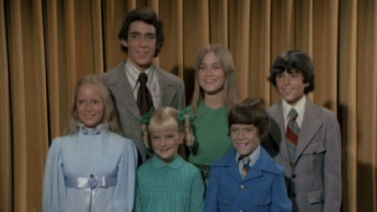 The Brady Bunch Affair Rumor That Still Drives Susan Olsen Bonkers ...