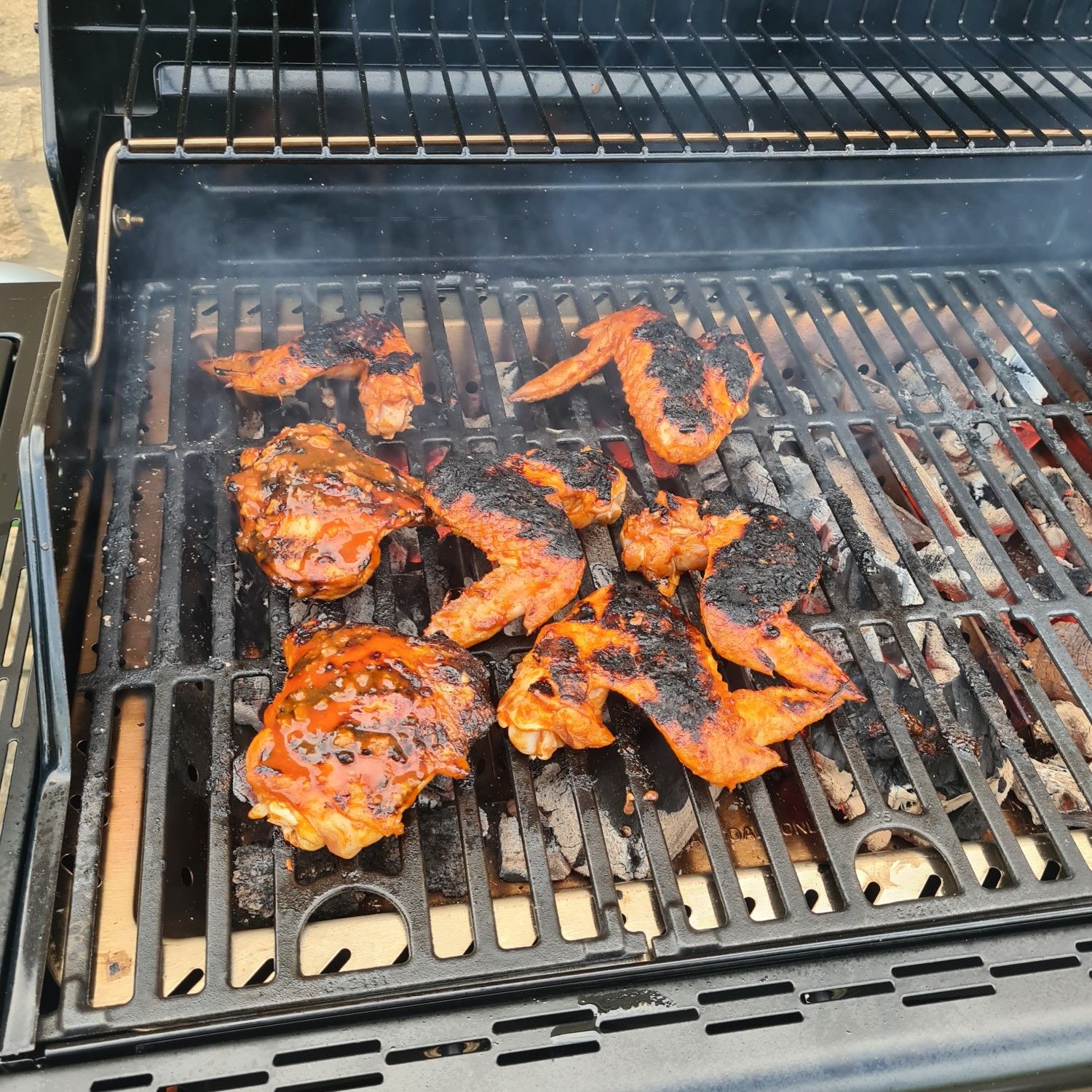 Char-Broil Gas2Coal BBQ review: a brilliant hybrid barbecue | Gardeningetc