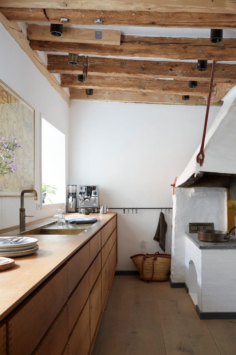 Create a cook's kitchen fit for a masterchef