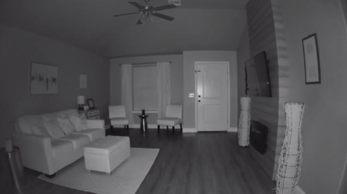 eufy Indoor Cam Pan 2K Review: Pan, tilt, and promises | iMore