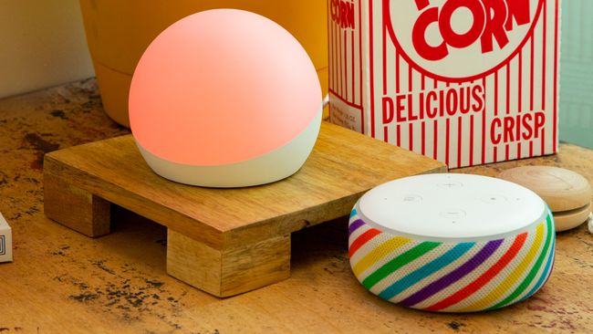 Amazon Echo Glow review: This lovable Alexa lamp makes a quirky kid's ...