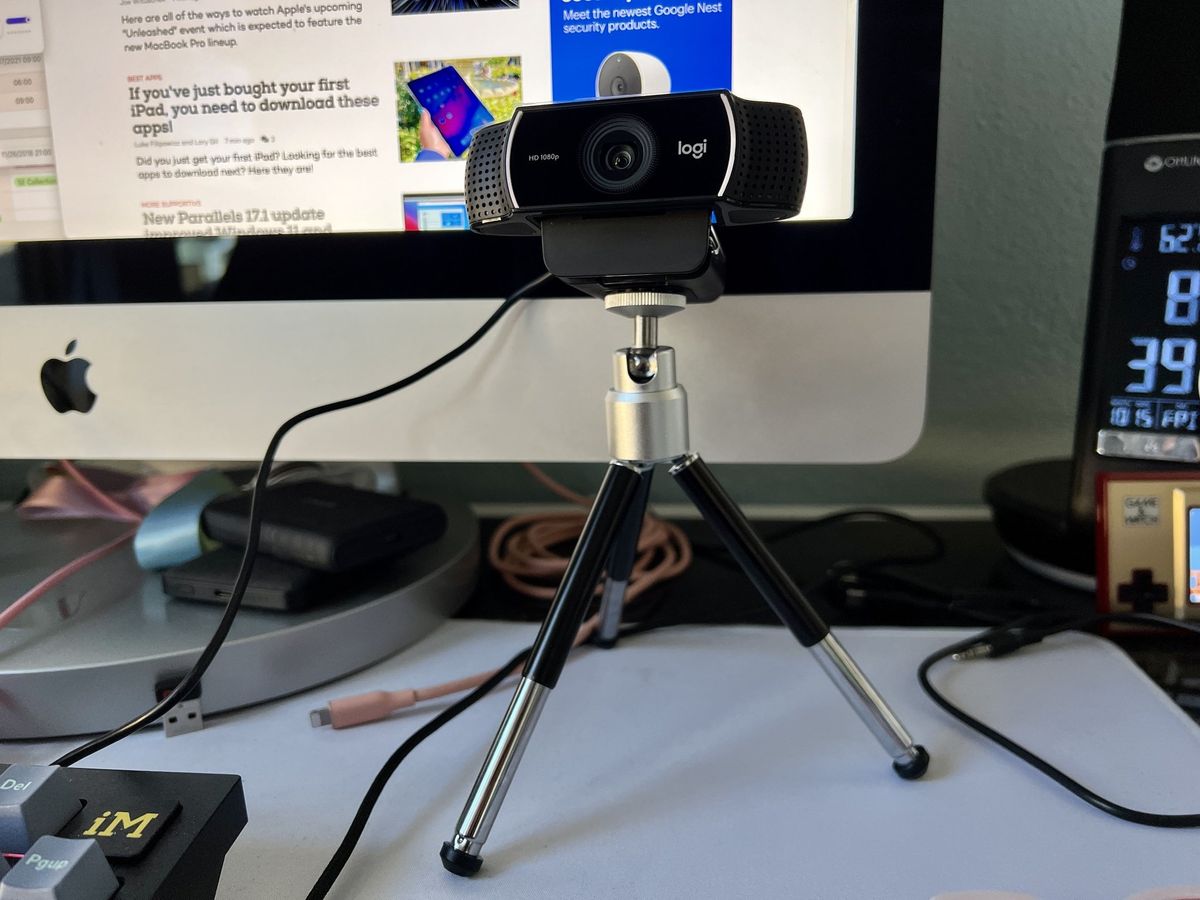 Logitech C922 Pro HD webcam review: A step up from your built-in webcam ...