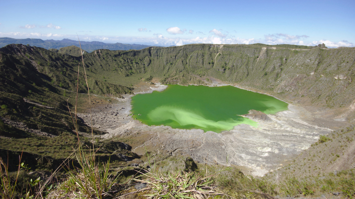 The world's 'hidden' volcanoes pose the greatest risk for global crisis ...