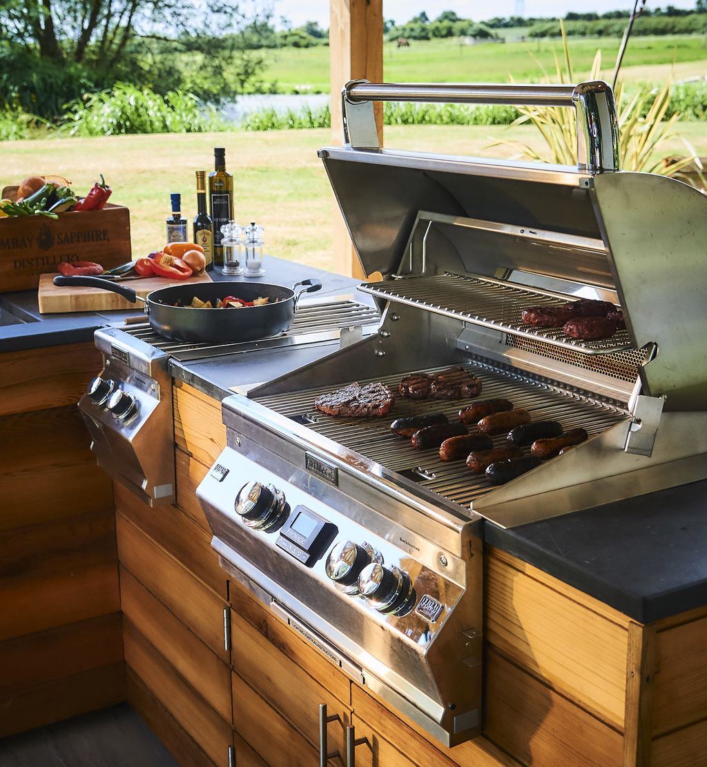 Outdoor grill ideas: 11 tempting designs for cooking up a storm in your ...