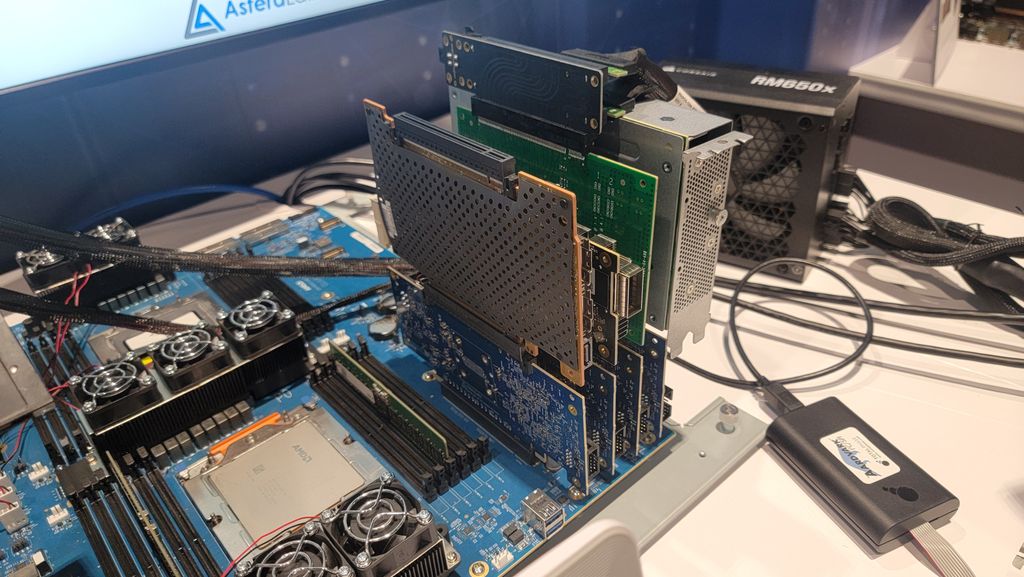 Working PCIe 6.0 connectivity demoed at GTC — Astera Labs' Aries ...