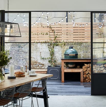 What is a kamado grill? | Ideal Home