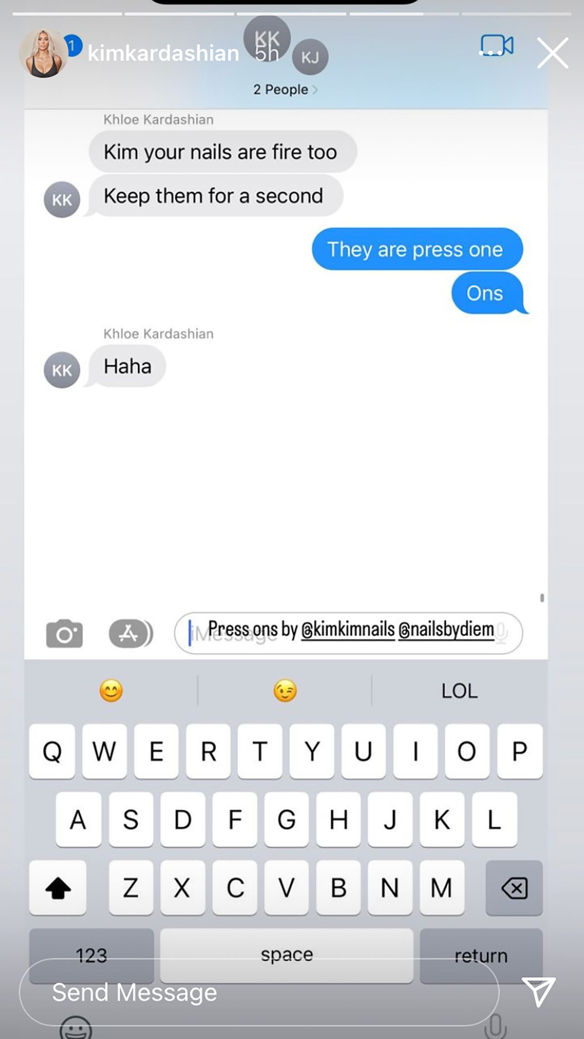 Kim Kardashian And Khloè Had A Fun Text Exchange About Her Nails, Turns ...