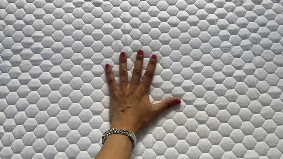 What is a split king mattress, are they worth it and should you switch ...