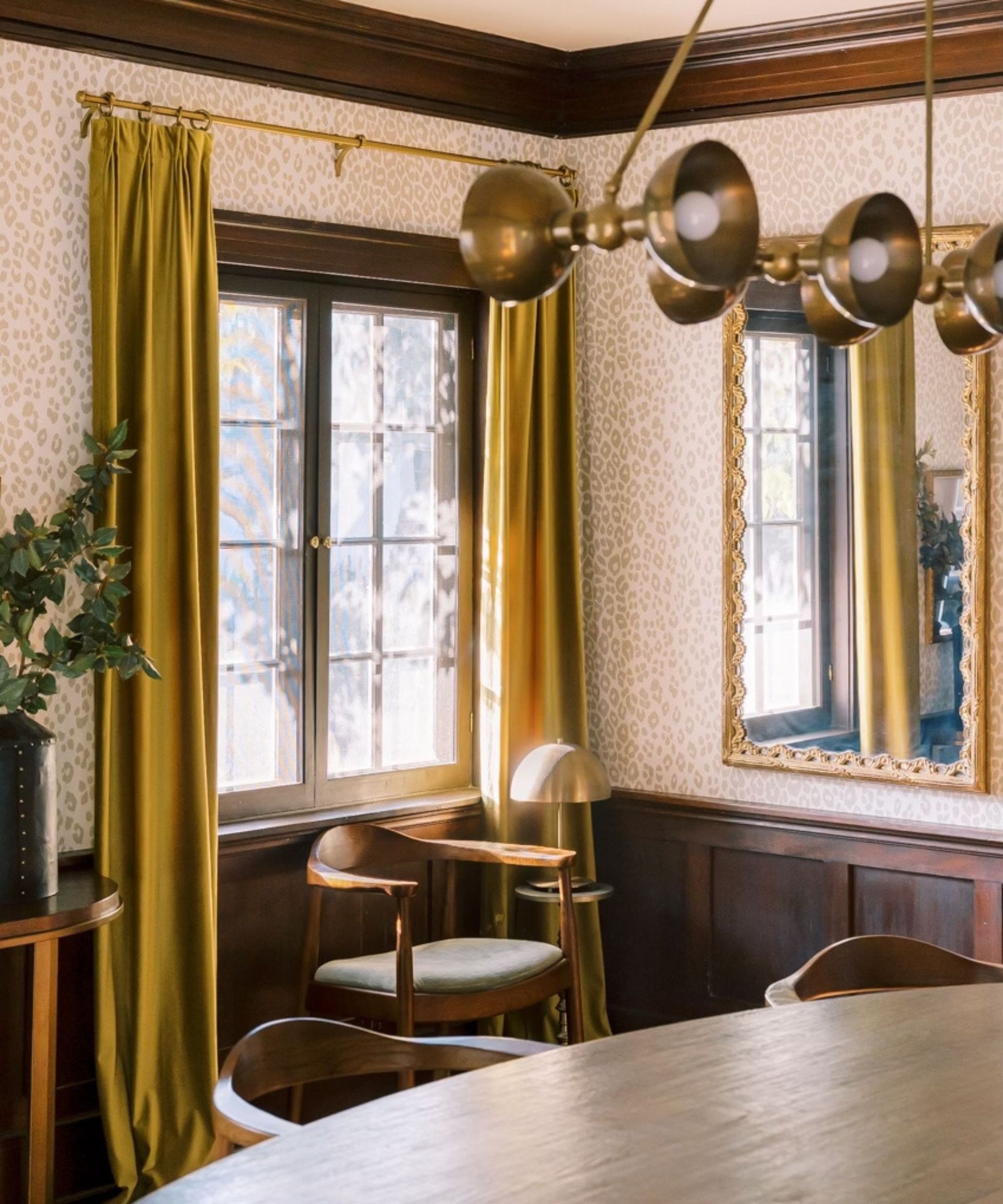 How to install blackout curtains: in 5 simple steps | Homes and Gardens