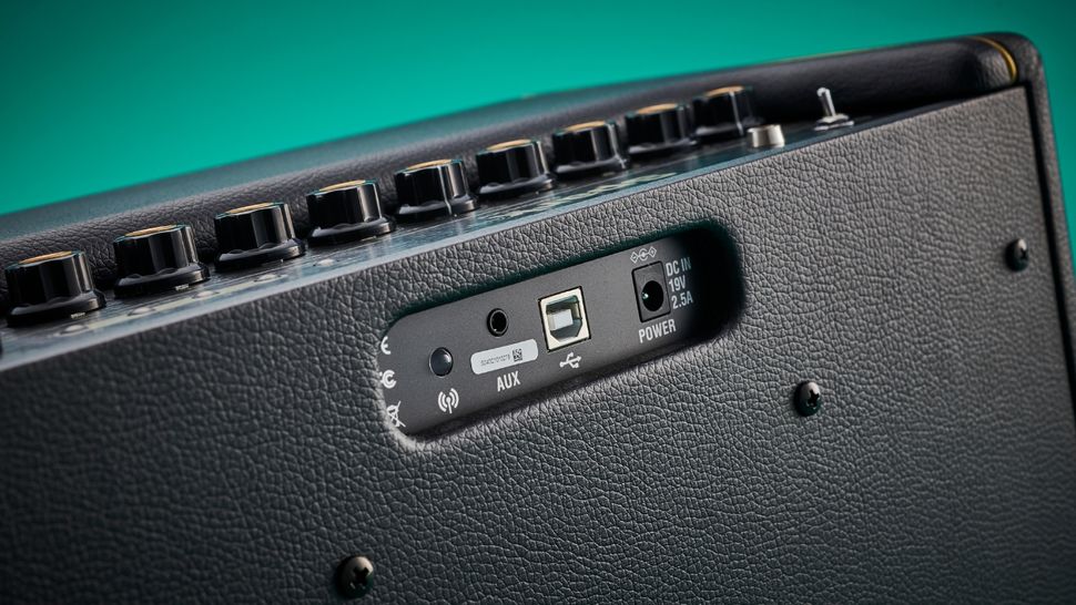 Positive Grid Spark 1 vs Spark 2: which one should you choose? | Guitar ...