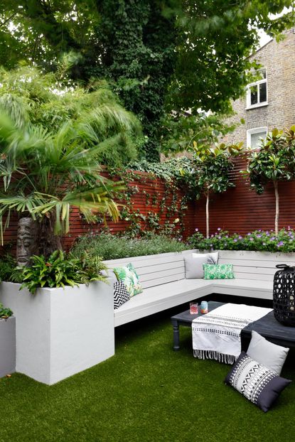 Outdoor seating ideas – 10 dreamy designs from experts | Livingetc