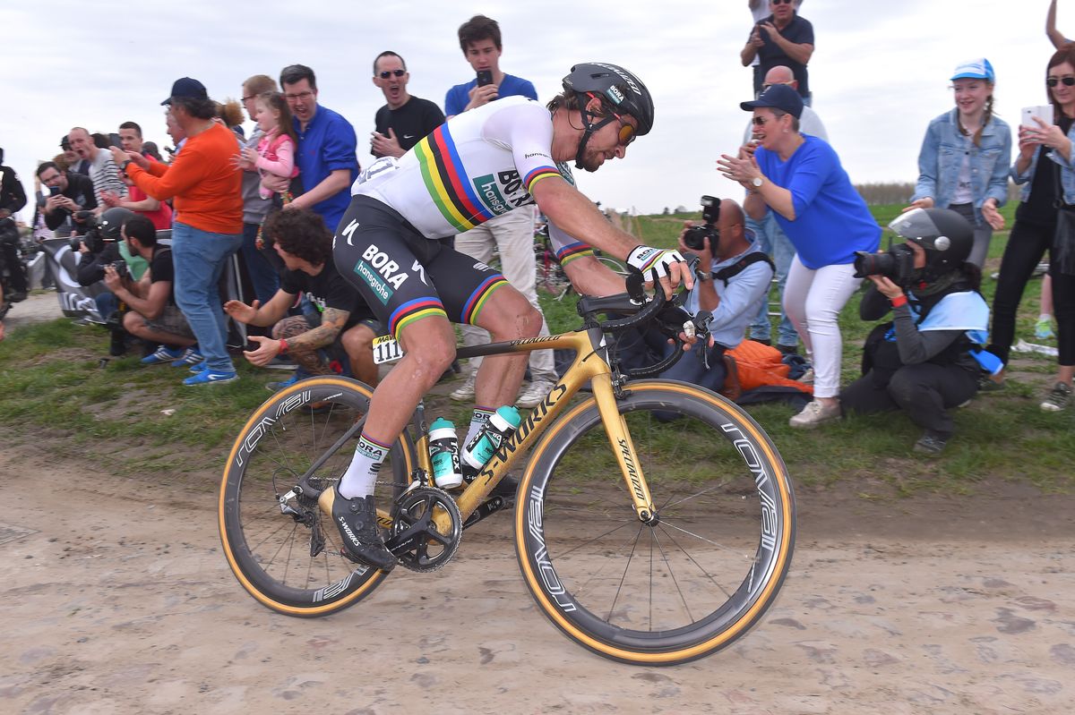 Conquering the cobbles – A brief history of Paris-Roubaix bike ...
