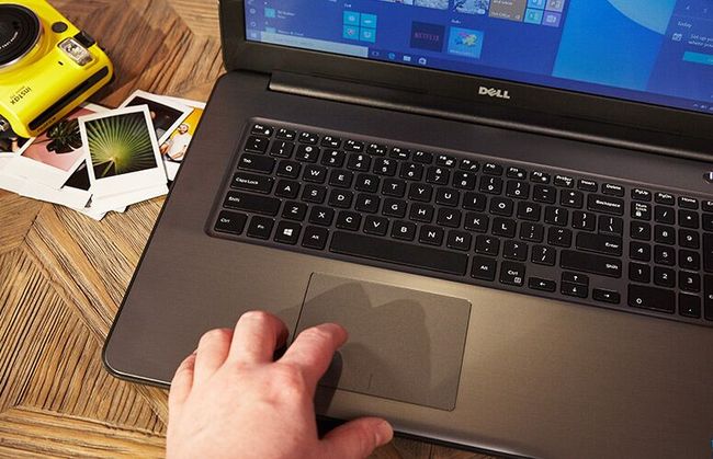 Dell Inspiron 17 5000 - Full Review and Benchmarks | Laptop Mag