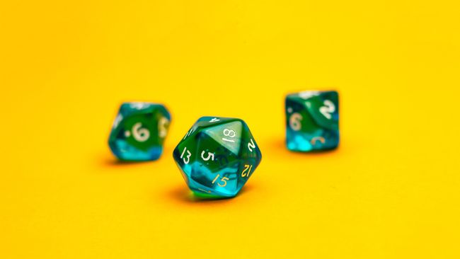 Best dice roller apps and simulators for playing DND online | TechRadar