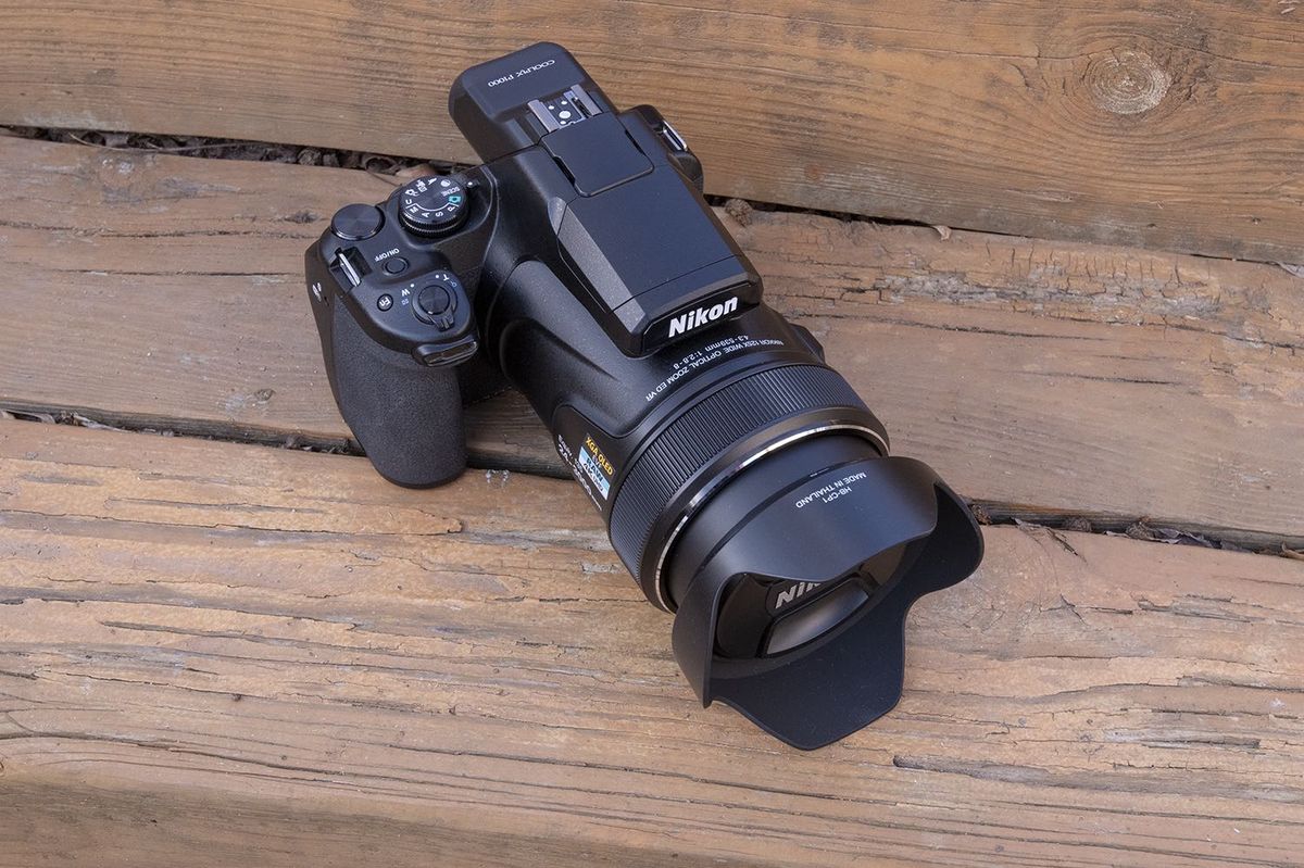 Nikon Coolpix P1000 Review: This 125x Superzoom Shoots the Moon | Tom's ...