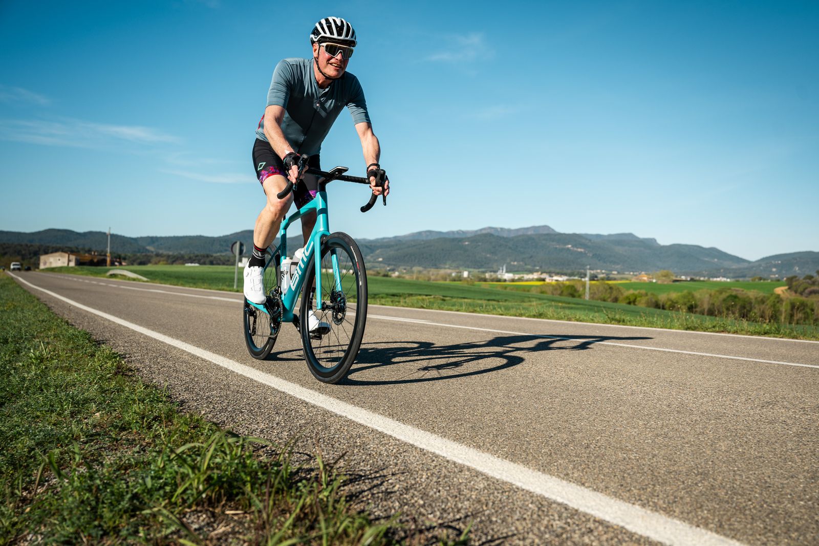 Can one bike do it all? BMC unveils next gen Roadmachine family that ...