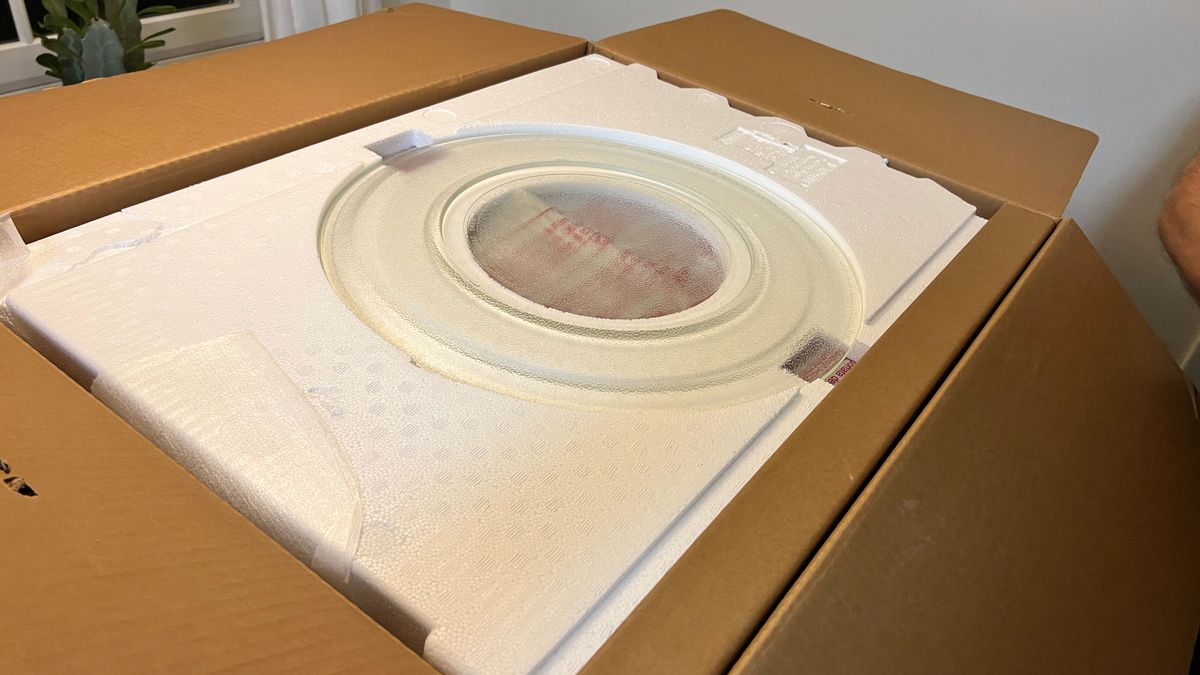LG LMC2075ST 2.0 cu. ft. NeoChef Countertop Microwave review | Top Ten ...
