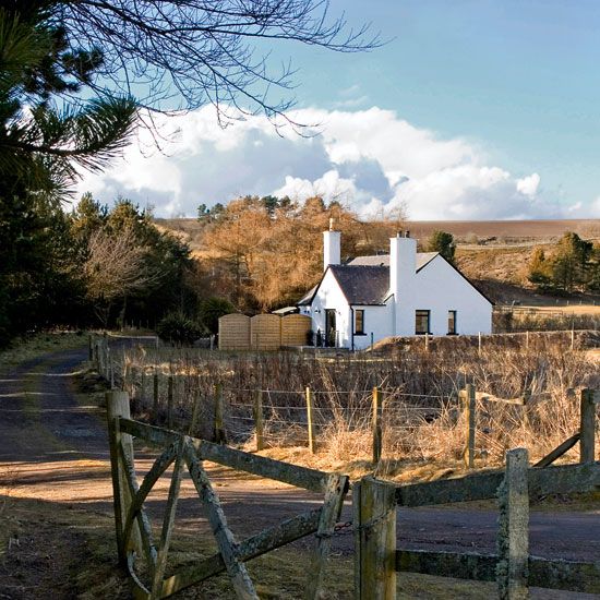 Step inside a cosy fisherman's cottage in the Highlands | Ideal Home