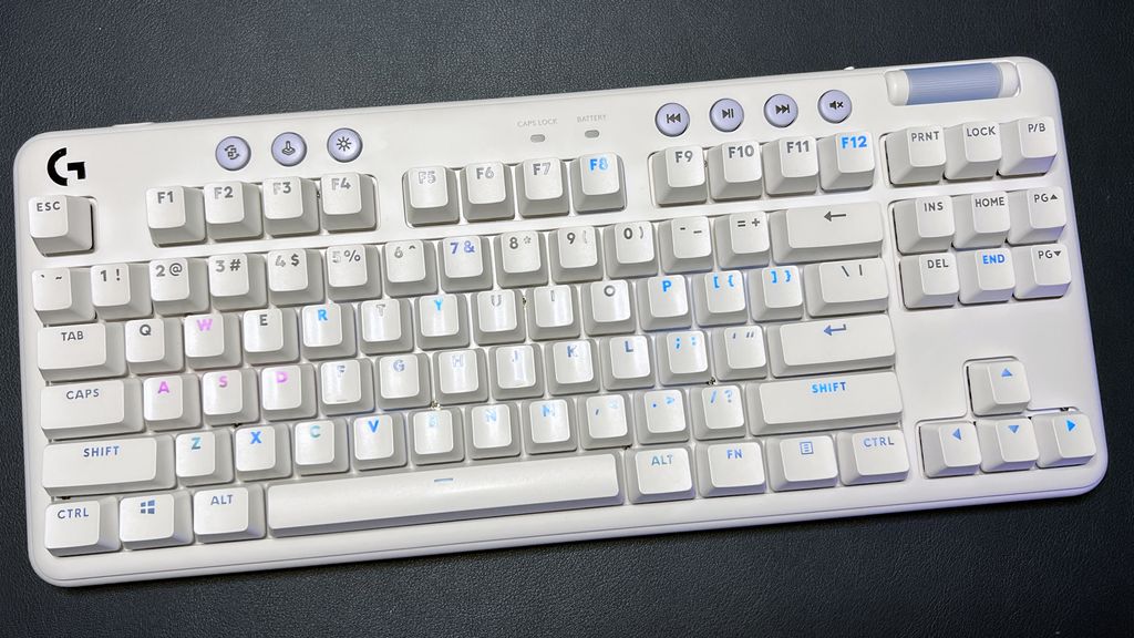 How to Clean Your Keyboard | Tom's Hardware