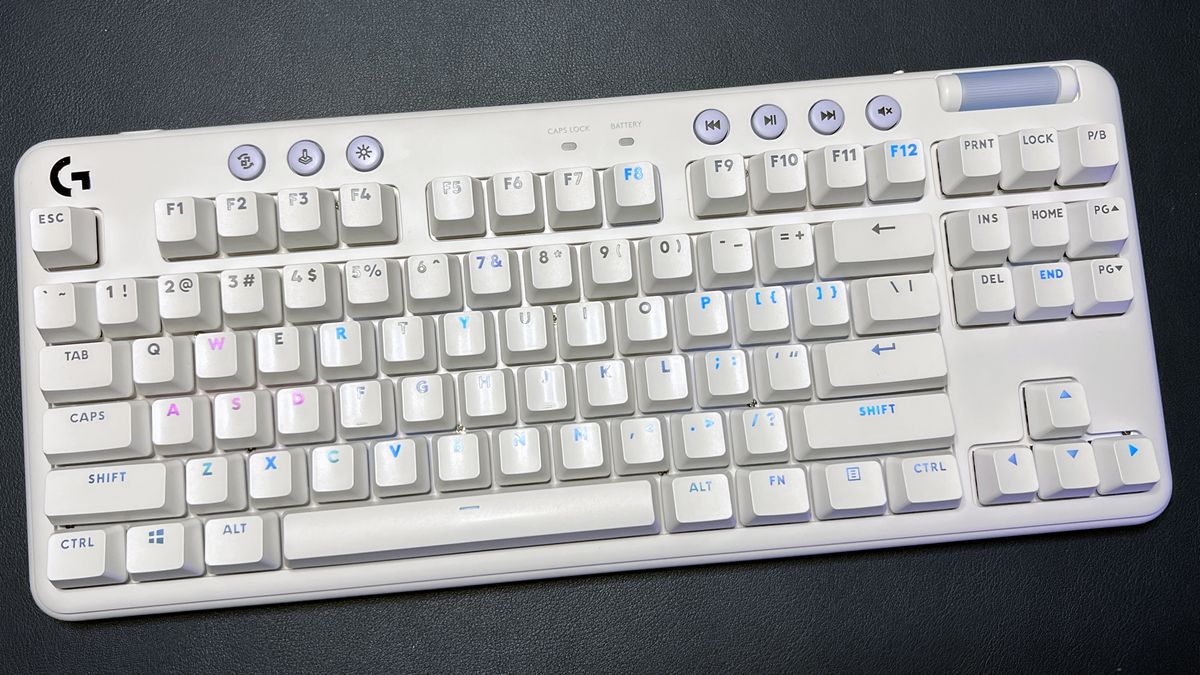 How to Clean Your Keyboard | Tom's Hardware