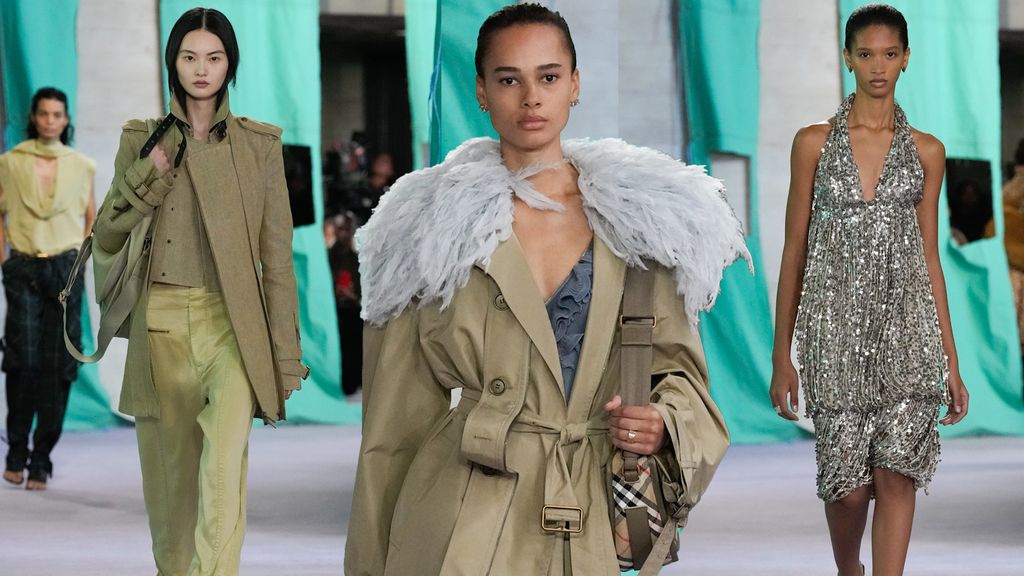 Burberry S/S 25 Runway Show in London Review | Who What Wear