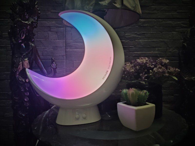 ECOLOR Smart Table Lamp review: The perfect budget bedside table lamp ...