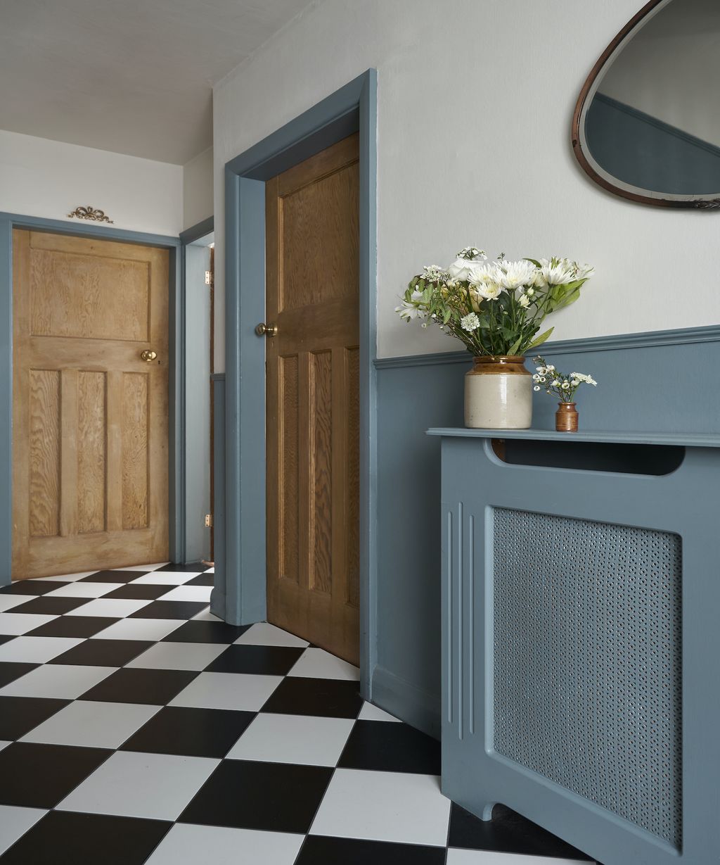 10 hallway door ideas that will elevate your entrance | Homebuilding
