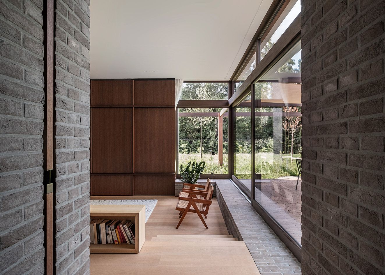 Belgian brick bungalow draws on California modernism | Wallpaper