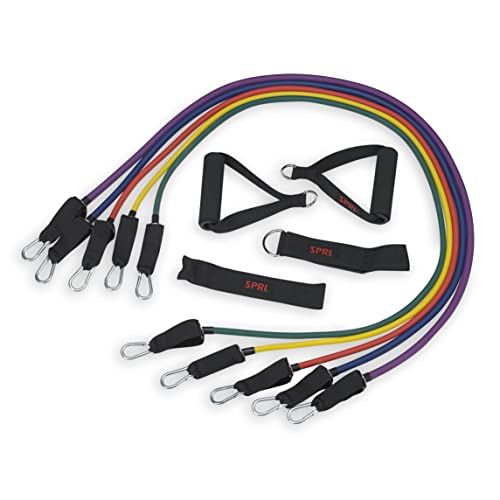 This expert trainer's full-body resistance band workout will strengthen ...
