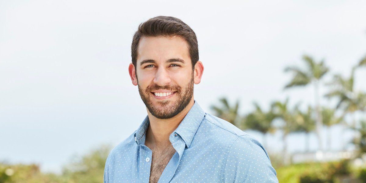 Bachelor In Paradise: Why Derek Should Be The Next Bachelor After Demi ...