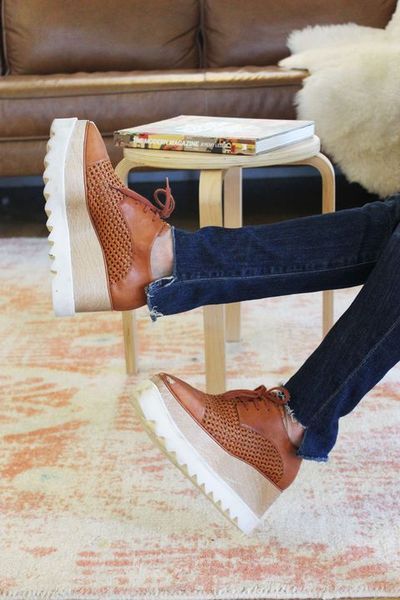 Vicki Fulop, Co-Founder of Brooklinen, on What She Wears to Work ...