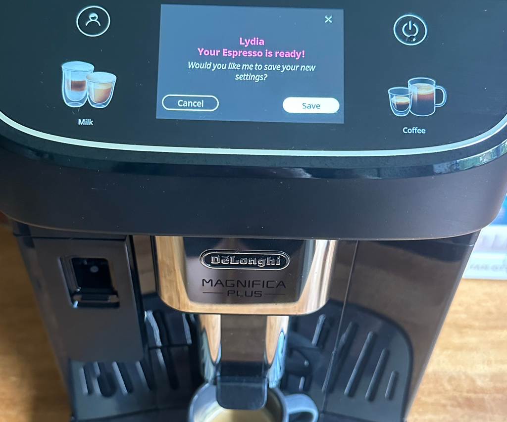 De'Longhi Magnifica Plus review | Homes and Gardens
