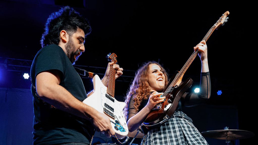 Pool Kids on finding a fan in Paramore’s Hayley Williams, the joy of ...