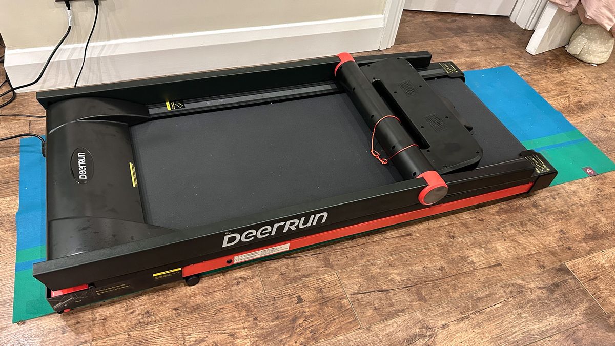 DeerRun A1 Pro Folding Treadmill review | Tom's Guide