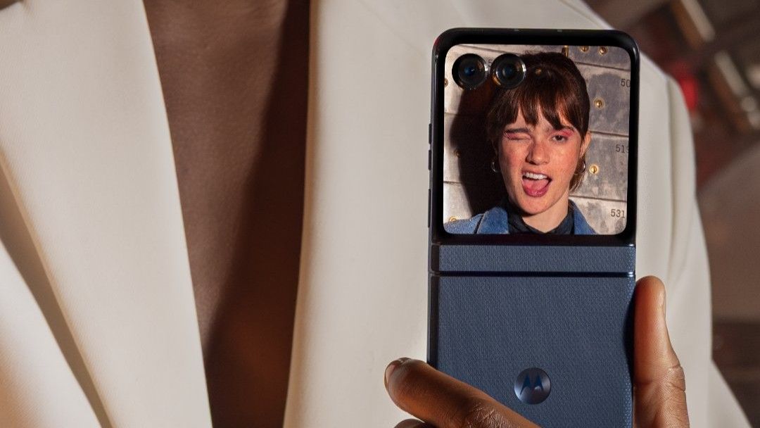 Motorola Razr 2025 design and colors just leaked ahead of launch ...