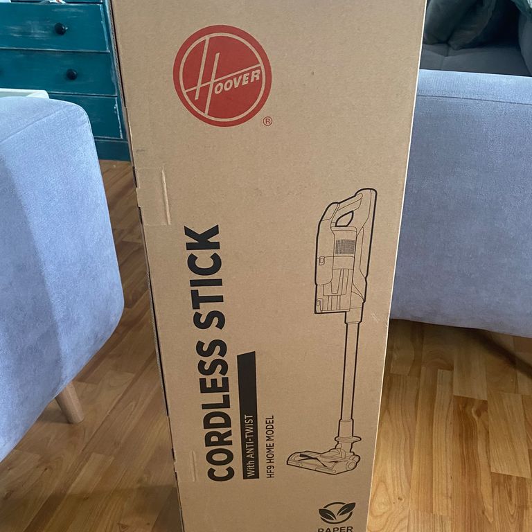 Hoover Cordless Vacuum Cleaner with ANTI-TWIST™ HF9 | Ideal Home
