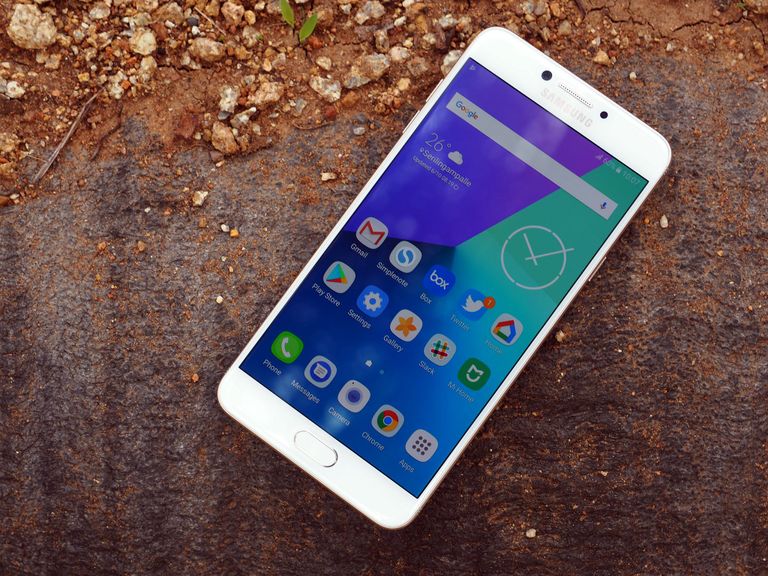 Samsung Galaxy C7 Pro review: A great phone with one major drawback ...
