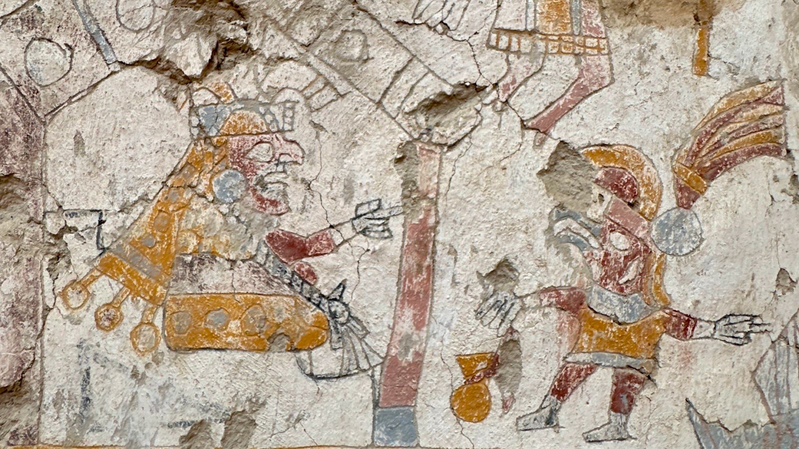 1,300-year-old throne room of powerful Moche queen discovered in Peru ...