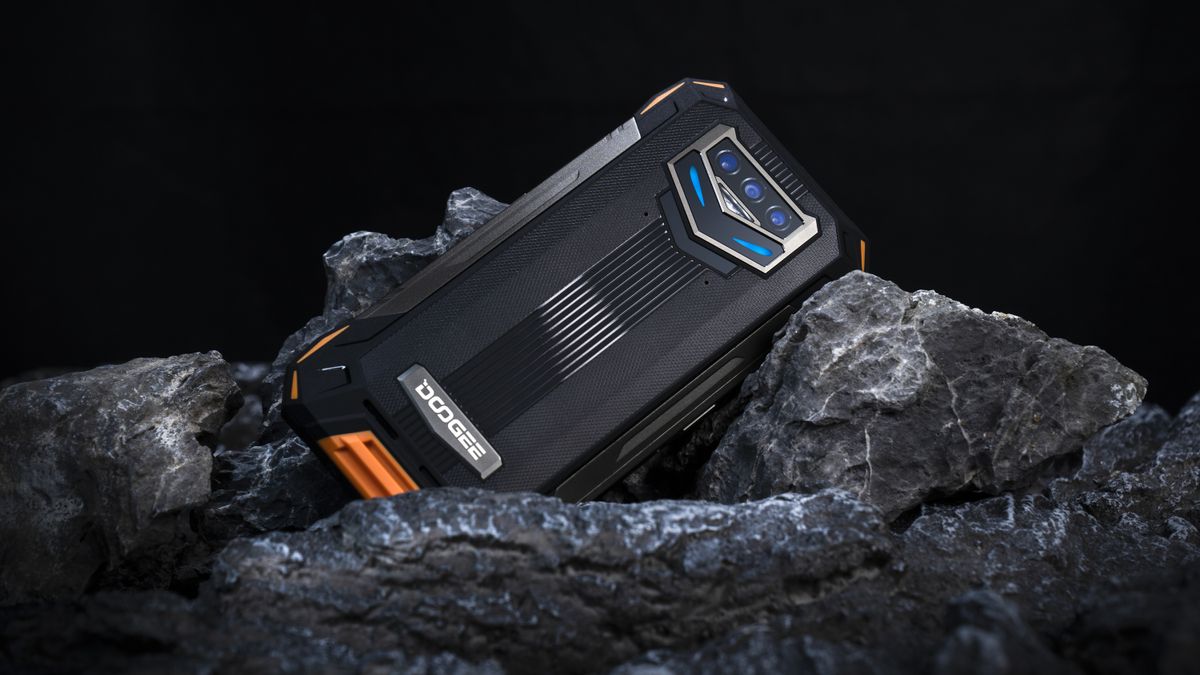 This Doogee S89 Pro rugged camera phone has a 64MP Sony sensor ...