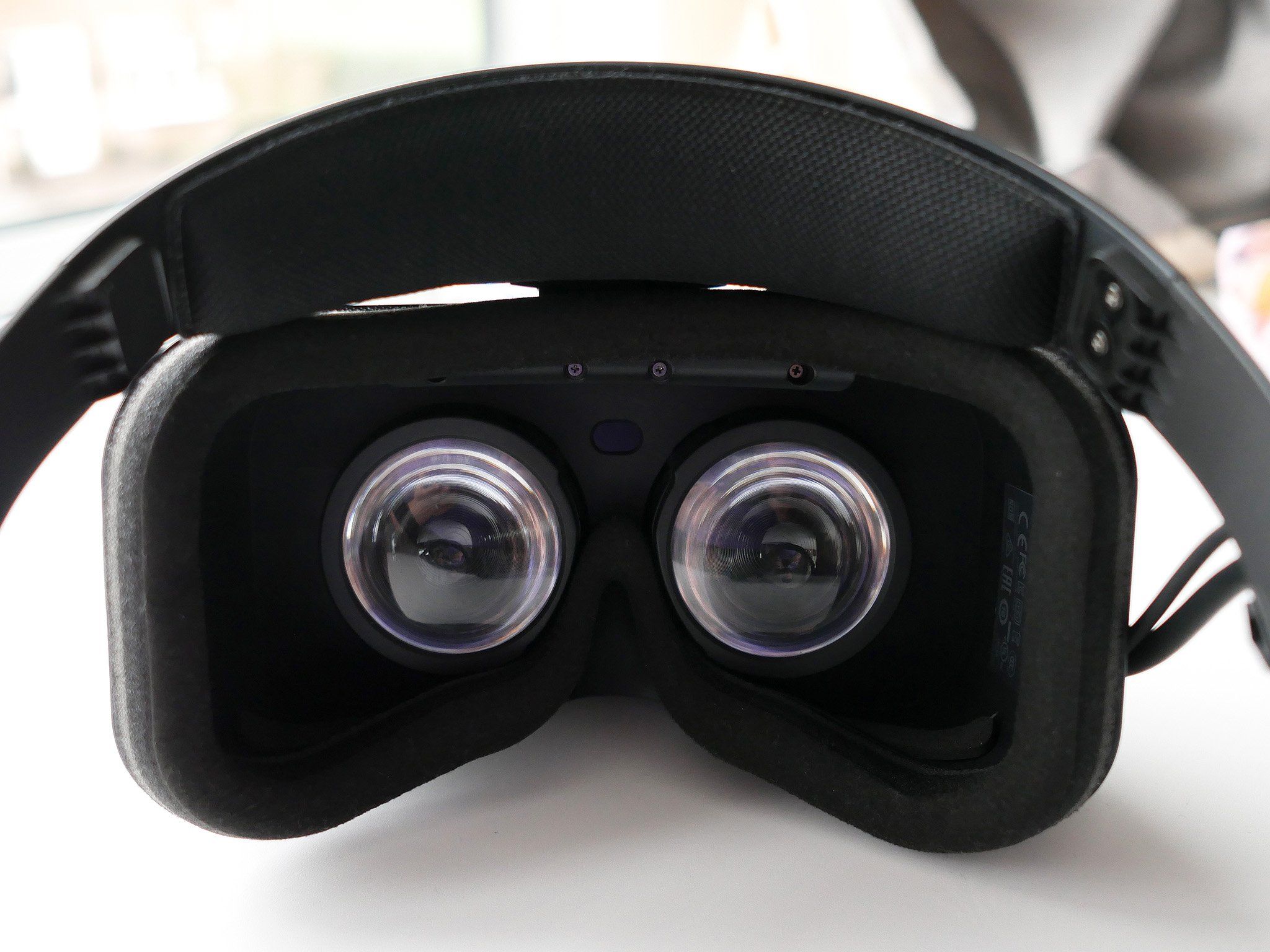 How to calibrate your Windows Mixed Reality headset display | Windows ...