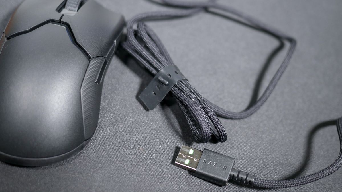 Razer Viper 8K gaming mouse review | Laptop Mag