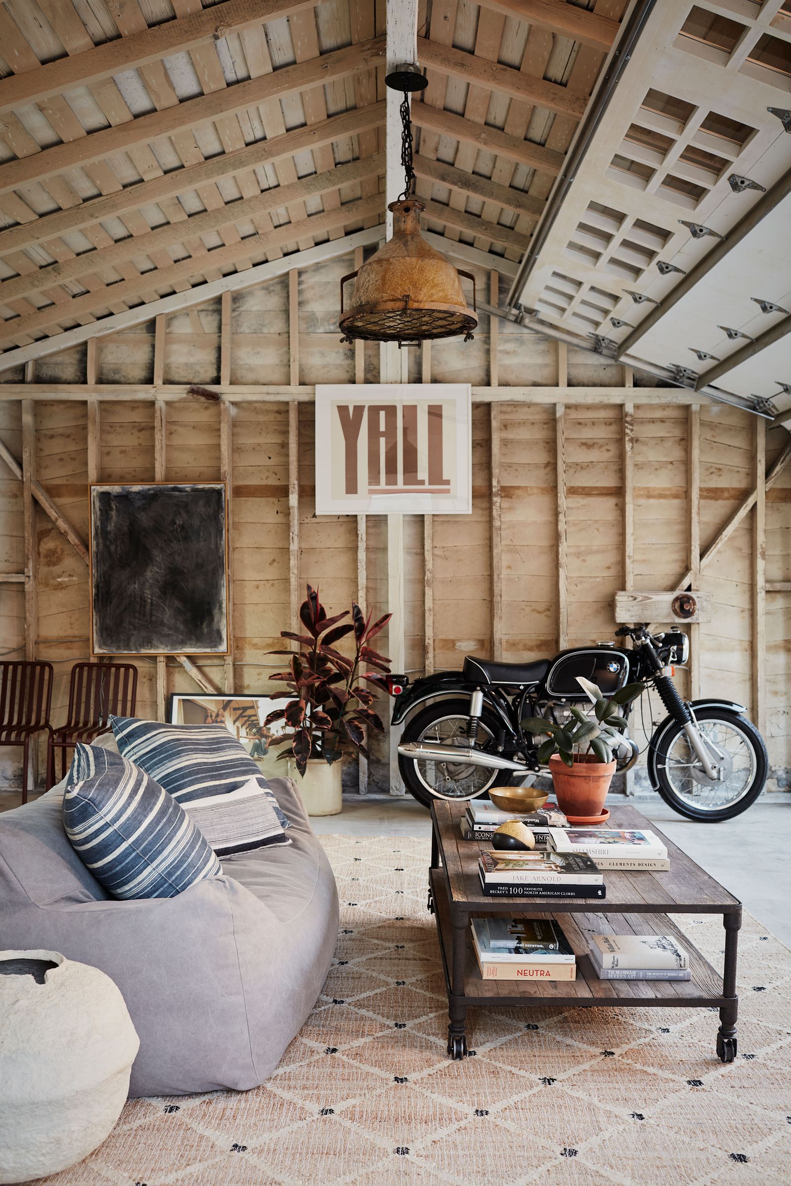 It's Not Another "Bland Modern Farmhouse" —Explore This SoCal Remodel ...