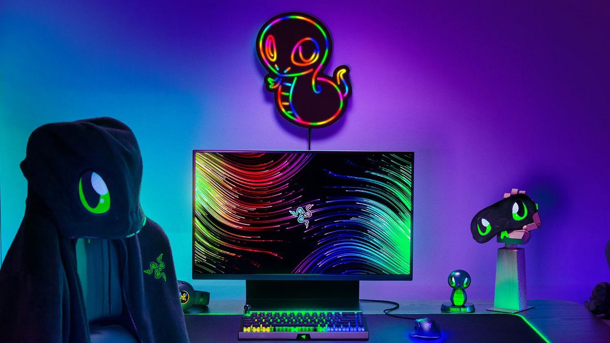 Razer Sneki Snek Wall Light launched at $80 – USB powered but no ...