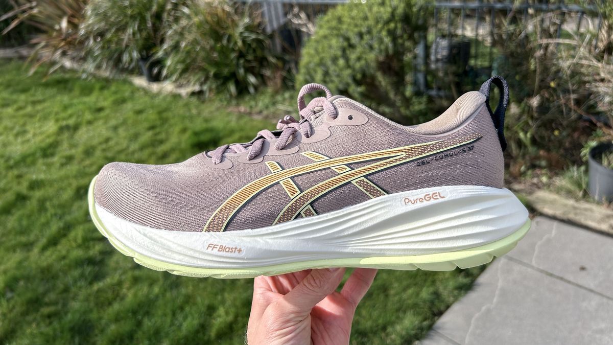 Asics Gel-Cumulus 27 review: my verdict after 35 miles of running | Tom's Guide