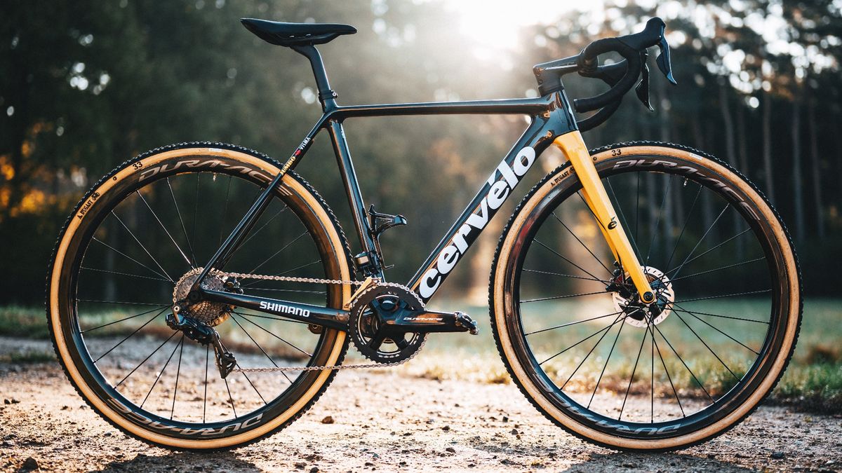Pro-only Cervélo R5-CX cyclo-cross bike unveiled for Vos and Van Aert ...
