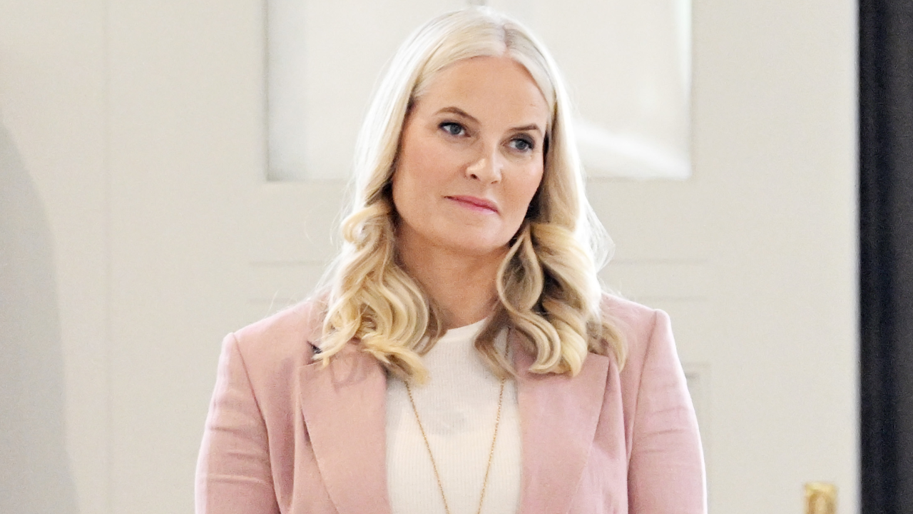 Norwegian Royal Family Issues Urgent Update on Future Queen's Health as ...