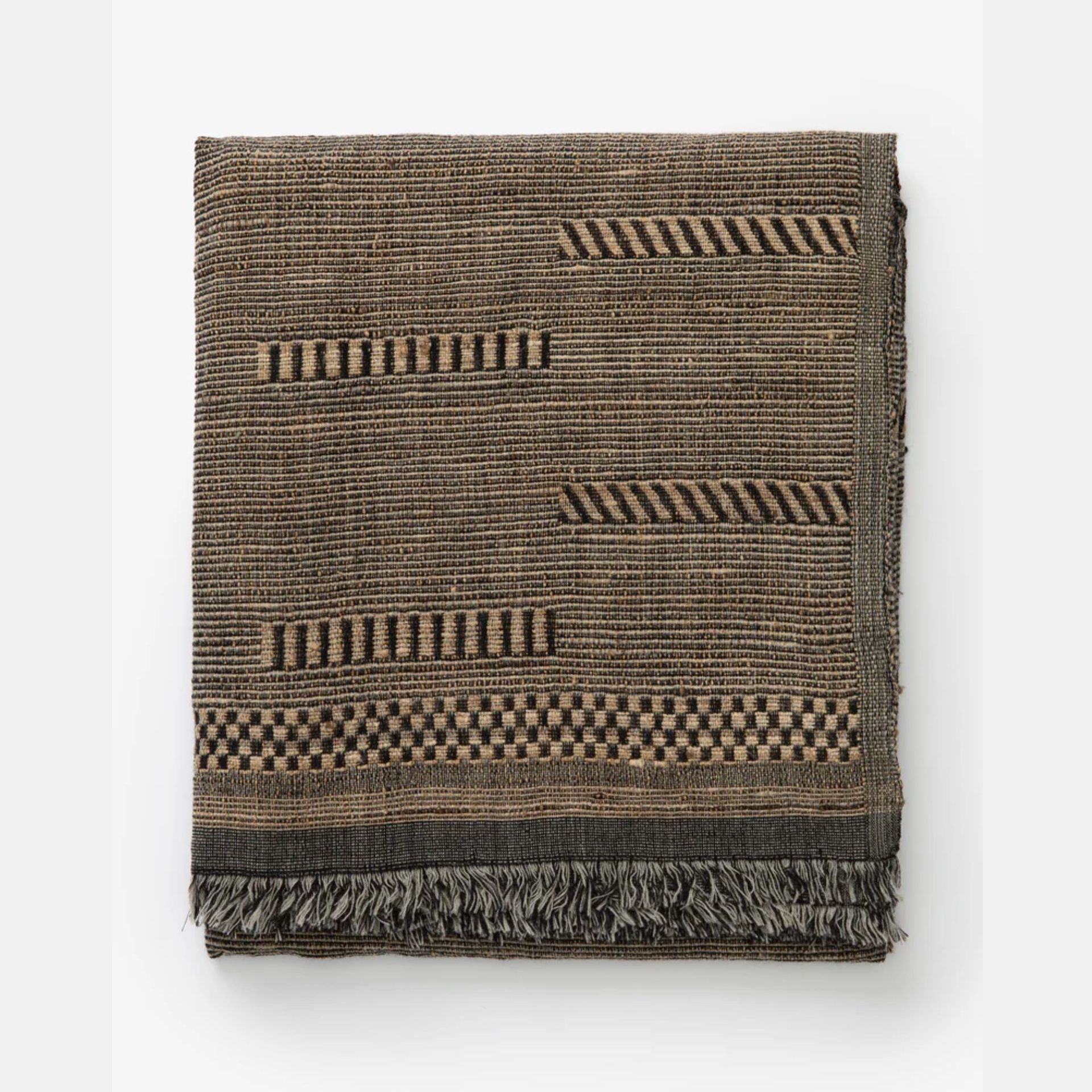 Are dark colors just for fall? Designers weigh in | Homes and Gardens