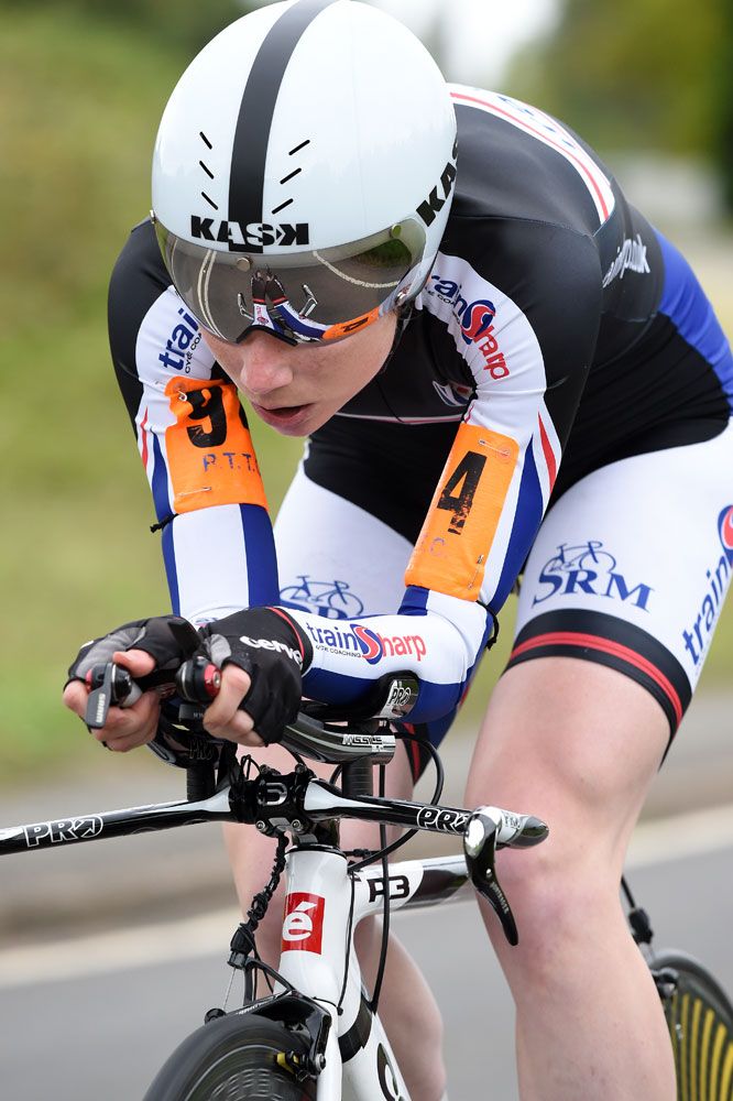 Hayley Simmonds wins women's 10-mile time trial title | Cycling Weekly