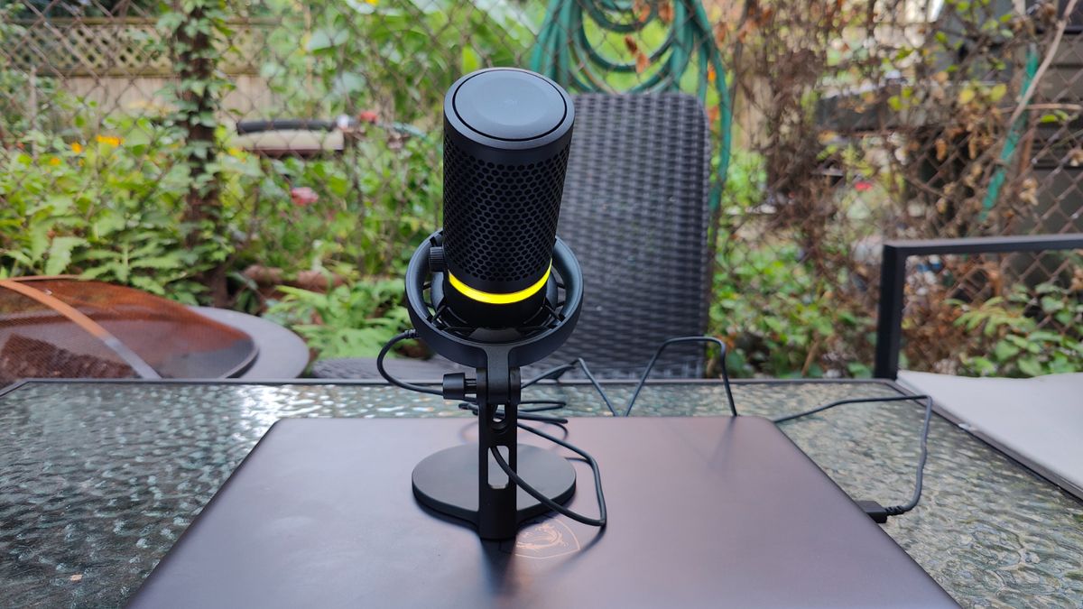HyperX DuoCast USB mic review | Laptop Mag